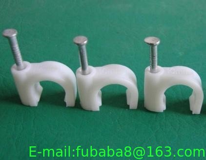 Circle cable clips