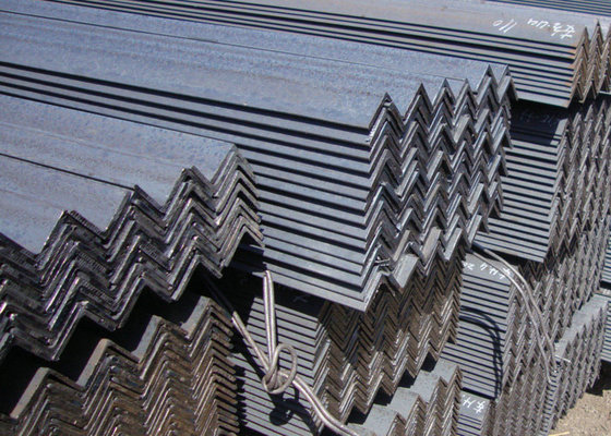 SS400 Unequal Leg Steel Angle , Paint / Galvanized Mild Steel Unequal Angle