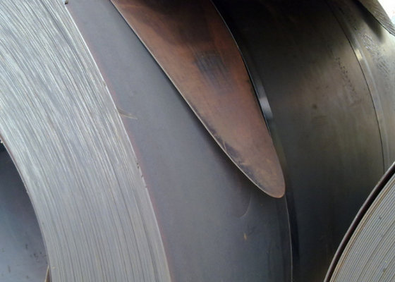 Hot Rolled Coil Of Steel , Width 1500mm Carbon Steel Coil 10 - 30 Ton Weight