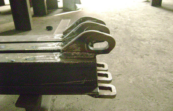 Custom Mining Conveyor Systems Suspended Locomotive Underground Light Rail of Auxiliary Transportation Device