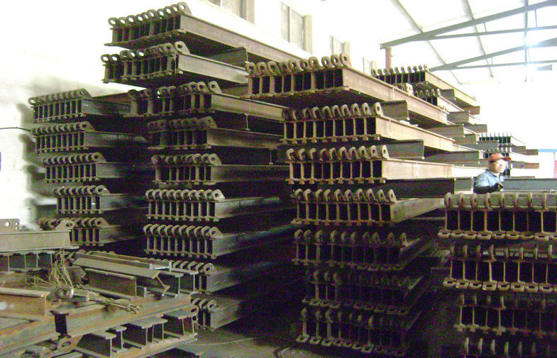 Custom Steel mining Industrial Monorail transport system length 2m for OKD anchor nets