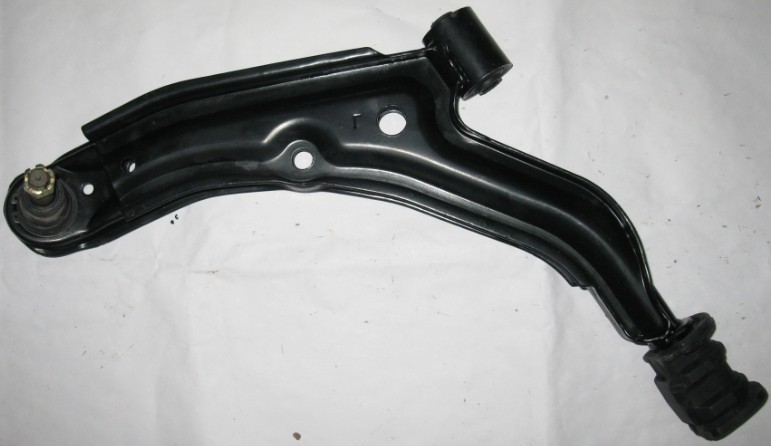 AUTO SUSPENSION ARMS-NISSAN SENTRA/SUNNY 1987-1990 B12  LOWER ARMS