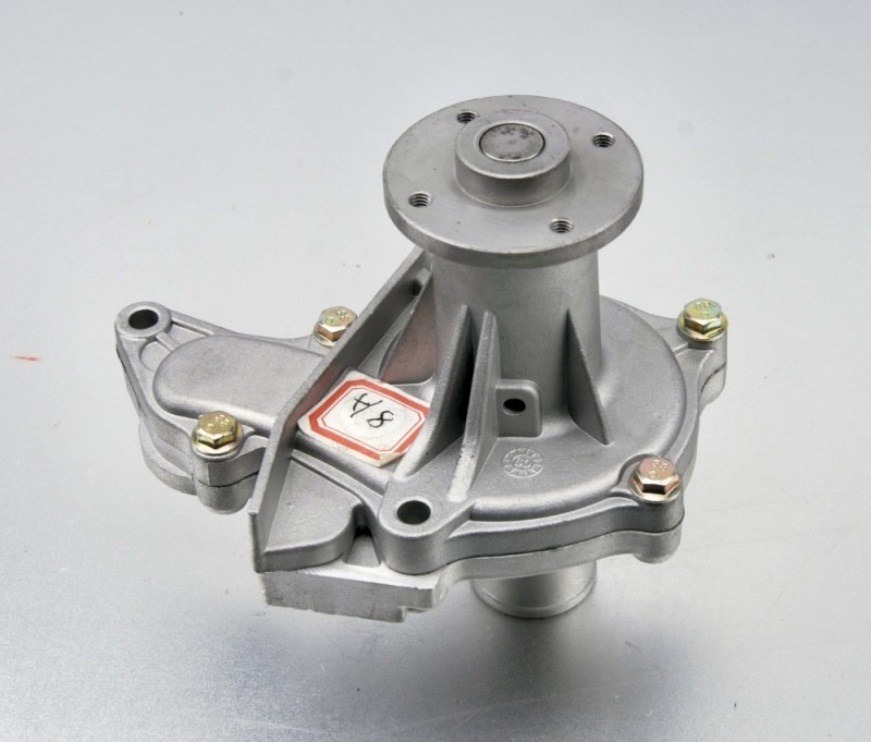 AUTO WATER PUMP-TOYOTA COROLLA 1997-2000  WATER PUMP