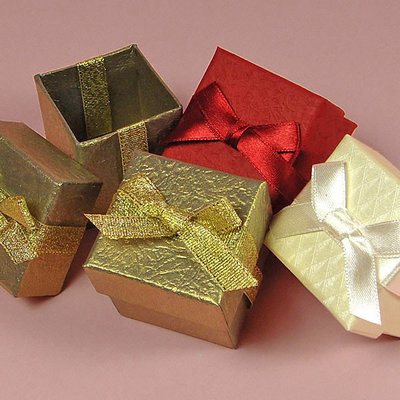 Pretty Paper Watch Necklace Jewelry Box , Heavy Cardboard Jewellery Packaging Boxes supplier