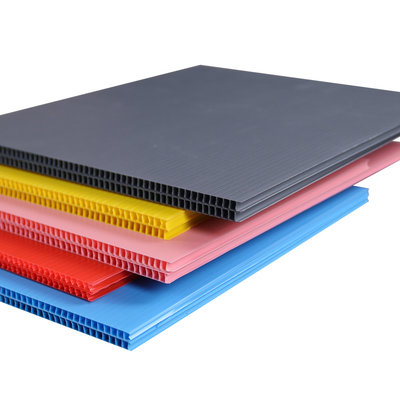 2mm 4mm 6mm 8mm  Thin Lightweight PP Corrugated Plastic Sheet For Packaging