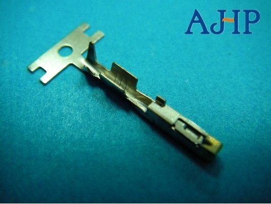 auto connector female terminal in wire harness