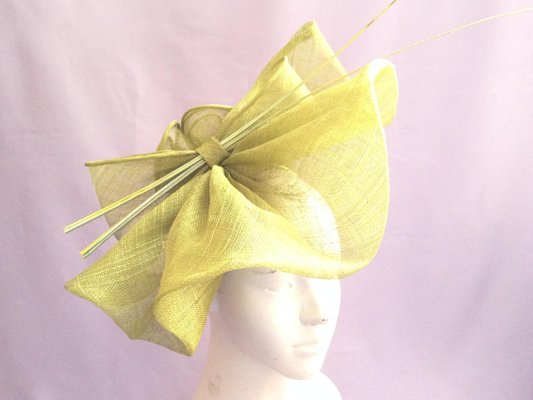 Navy / Pink / Red / Yellow Ladies Fascinator Hats With Feather Trimming For Party