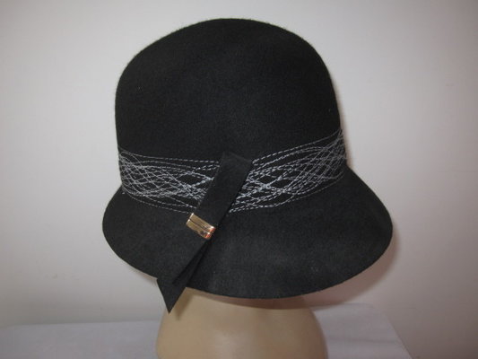 Black Elegant Ladies' Wool Felt Hats With Special Stitching For Day Life