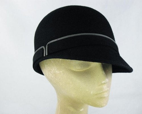 Cute Cap Shape Custom Casual Ladies’ Wool Felt Hats with Wool Band Zip for Fashion Place