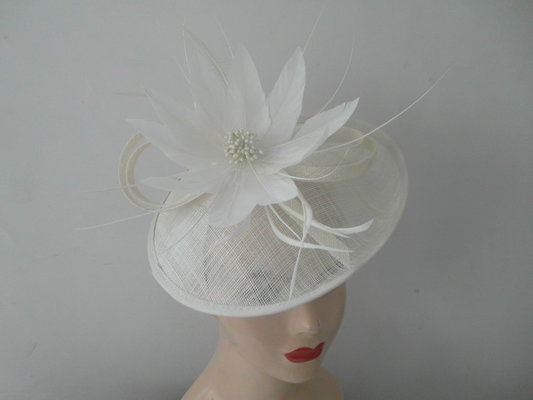 White Sinamay Base Ladies Wedding Fascinator Hats ,1.2cm Satin Covered Plastic Headband