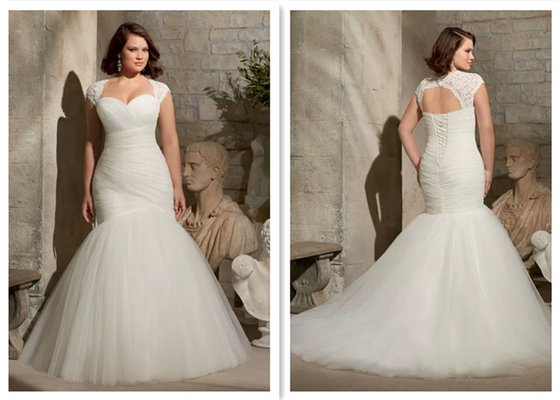 Customized Lace Open Back Mermaid Wedding Dress , Sheer Jewel Neck Trumpet Bridal Dress