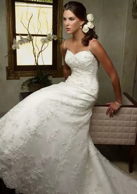 Court Train Vintage A Line Beaded Wedding Dresses With Appliques Fashion