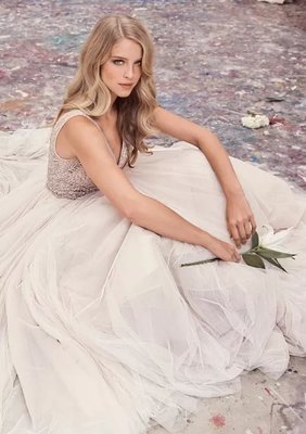 Embroidery Decorative Wedding Dress Ball Gown Ivory Cheap Wedding Dresses