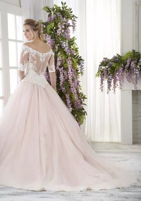 Faultless Ball Gown Style Wedding Dresses With Sleeves Romantic Trailing Design