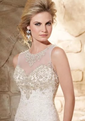 Champagne Strapless Fit And Flare Wedding Gown For Girls And Ladies