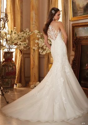 Ivory Lace Fit And Flare Wedding Dress With Sweetheart Neckline Floor Length