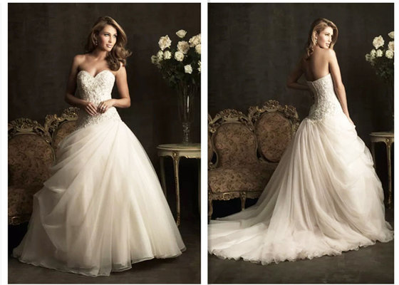 Long Vintage Ball Gown Style Wedding Dresses Lace CZ Diamond Decoration