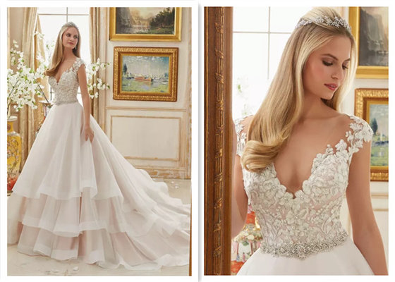 Ivory Ball Gown Wedding Dress , Ruffle Organza Sweetheart Neckline Ball Gown
