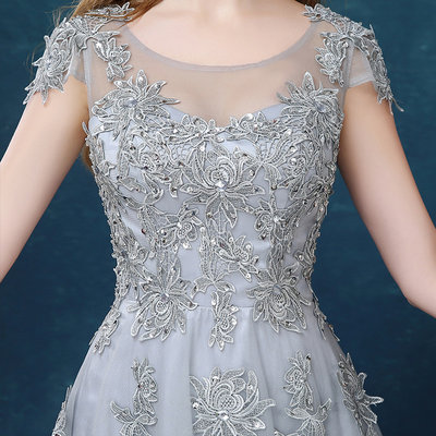 Fashionable Evening Grey Prom Dresses / Fitted Girls Prom Formal Wear