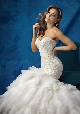 Embroidered Fold Sweetheart Neckline Sheath Wedding Dress Fashion Women Apparel