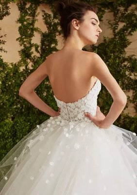 Romantic Vintage Sheath Wedding Dresses / Decals Chiffon Sheath Halter Wedding Dress