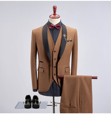 Casual Three Piece Gents Wedding Suits For Bridegroom Or Groom Business