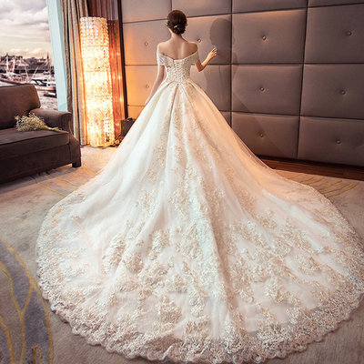 New Type Luxurious long tail wedding dress
