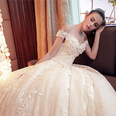 Breathable Princess Dream Ball Gown Style Wedding Dresses With Long Trains