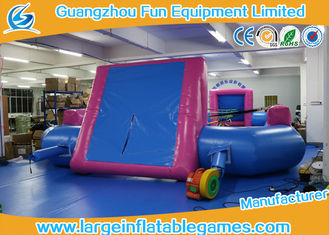 Campo de fútbol inflable de la lona durable del PVC/patio inflable del fútbol