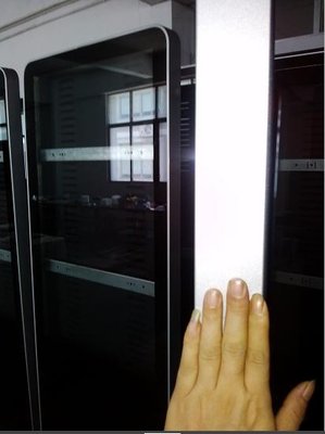 Tft Led Digital Signage Kiosk 55 Inch Floorstanding Network Hd Portrait Display