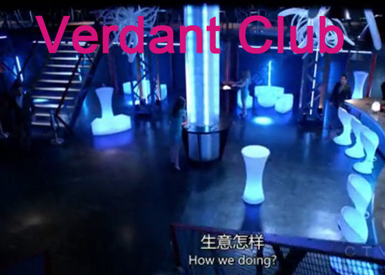 Slim illuminated cocktail table , Commercial LED glow furniture the superhero in ARROW