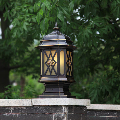 New European Style Retro Outdoor LED Garden Lights Pillar Gate lights supplier