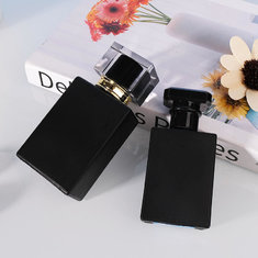 China Square Round Sprayer Empty Oil Glass Perfume Bottles Packaging supplier