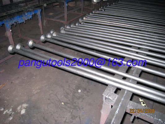 CB06 Wedge Point Crowbar or Lining Bar, Fencing Bar