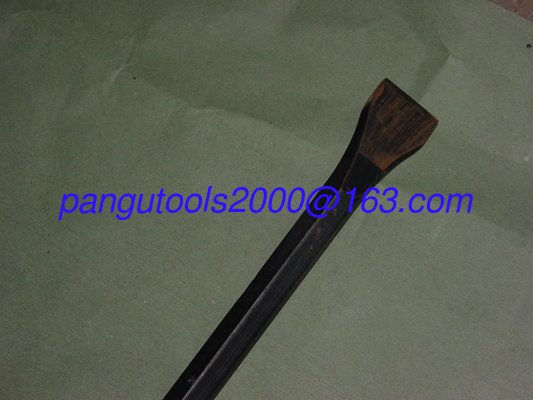 CB09 Point and Chisel Crowbar, digging bar