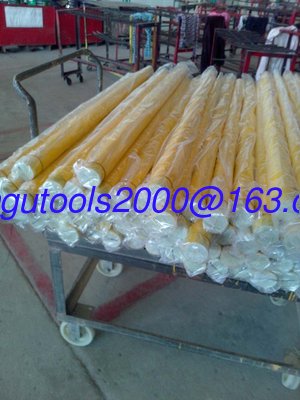 Fiberglass Handle for insulated crow bar