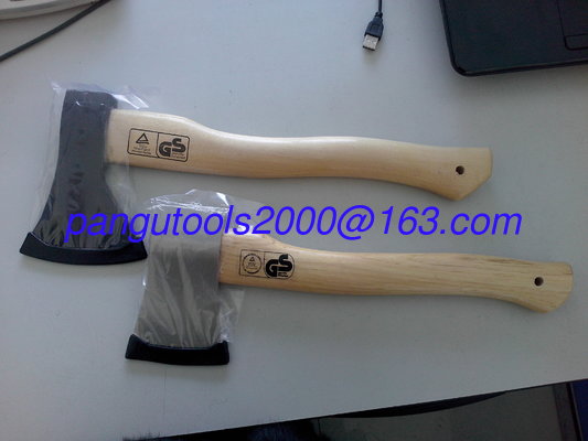 A 613 600G hatchet, 36cm hickory handle