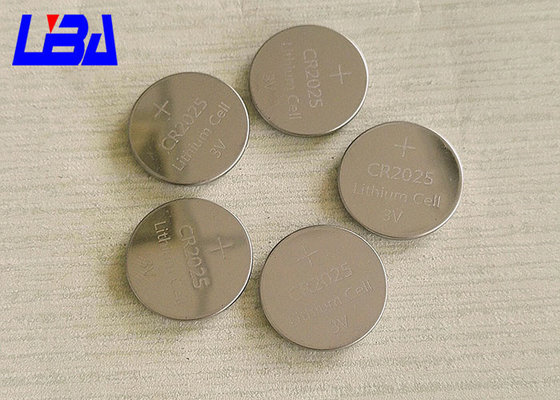 High Energy Density CR2025 3V Battery 160mAh Silver Color 20MM*2.5MM
