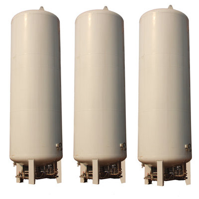 Vacuum insulated low temperature liquid oxygen tank with white color