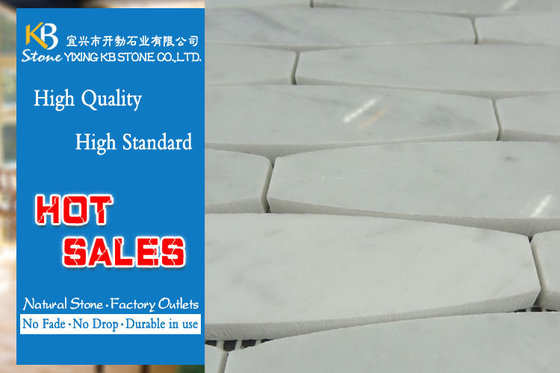 Bianco Carrara Marble Mosaic Tiles Fiber Mesh Mounted On Custom