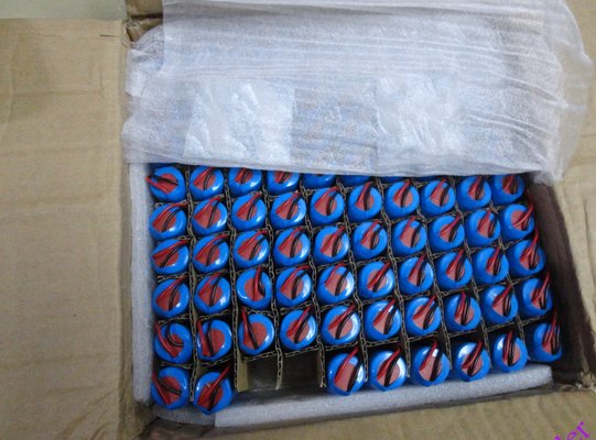 18650  3.7V 2200mAh Li-ion Battery with PCM