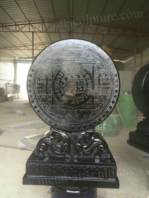 Ancient Mirror Cast Bronze Sculpture / Famous Bronze Sculpture Artificial Style