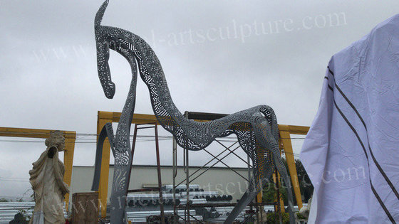 Metal Horse Statue Polished Stainless Steel Sculpture Hollow Out Shape Wonderful Design