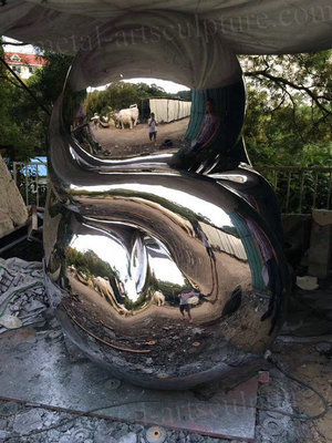 Stainless Steel Sculpture Calabash Modern Art Design for Outdoor Decoration