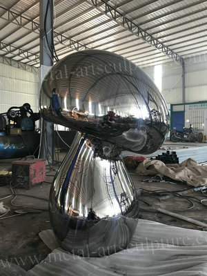 Garden Huge Metal Mushroom Sculpture , Contemporary Metal Garden Sculptures