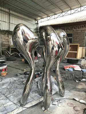 Polished Stainless Steel Outdoor Sculpture Metal Abstract Sculptures Teeth Shape