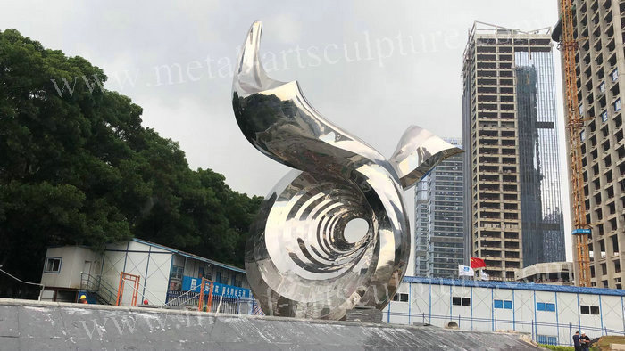 Handmade Metal Art Sculpture As Outdoor Public Decorative Statue Abstract Design