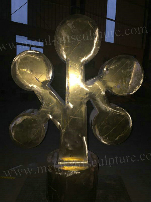 Snowflake Shaped Stainless Steel Metal Sculpture Life Size For Shopping Mall Decoration
