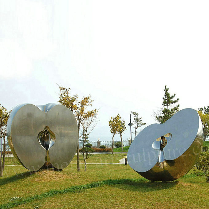 Apple Shape Matt Feature Stainless Steel Sculpture As Outdoor Lawn Decoration