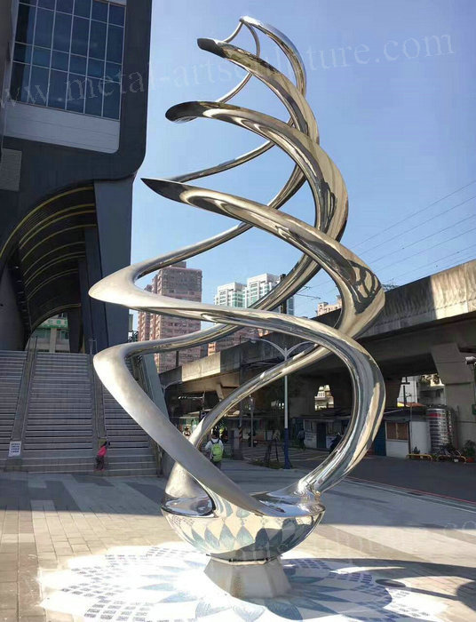 Square Decoration Large Outdoor Sculpture , Circle Shape Stainless Steel Art Sculptures